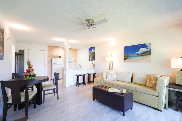 Plantation Hale D11, Ac, Walk To Beach, Pool View - Kauai, HI