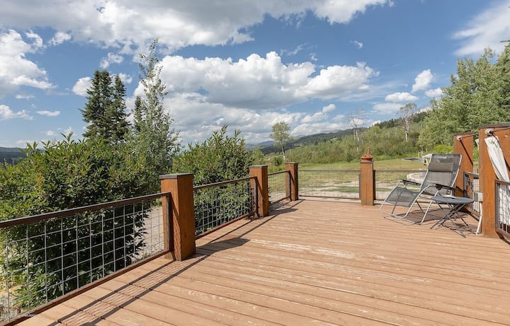 Fall Specials ⁓ Aspen Bear Paws – Relax & Unwind I - Wyoming