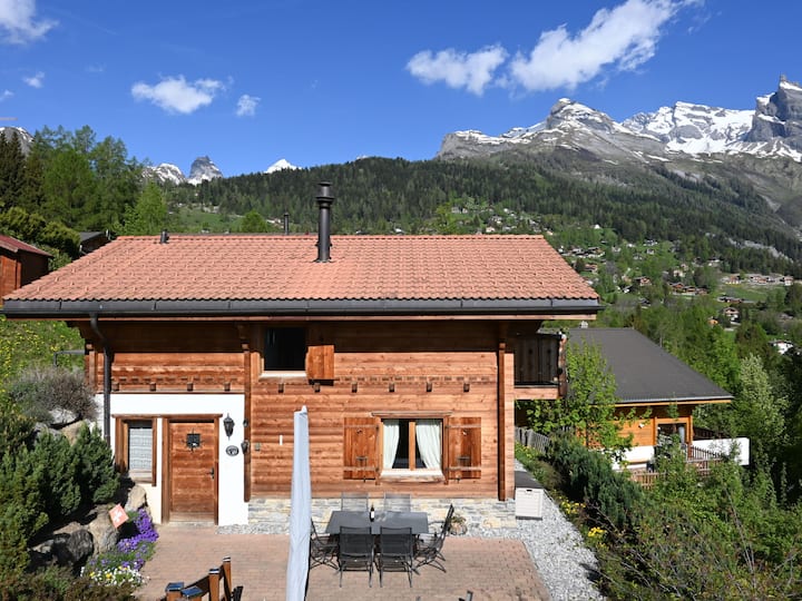 Ecureuil Noir By Interhome - La Tzoumaz