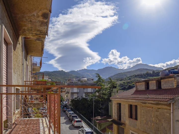 Fiori Di Sulla Sinago By Interhome - Lascari