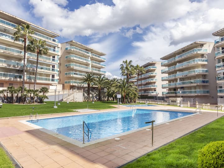 Village Park By Interhome - Salou