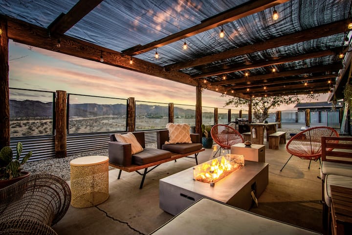 Intrvl Outpost: Pickleball Court, Hot Tub & Pool - Joshua Tree, CA