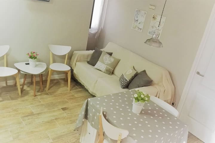 Bonito Apartamento En Altafulla A 500m De La Playa - Altafulla