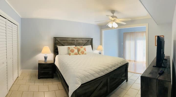 North Myrtle Beach , B Beautiful Triplex Unit - North Myrtle Beach