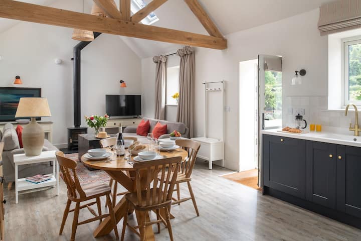 Luxury Barn With Stunning Outside Swimming Pool - Henley-on-Thames