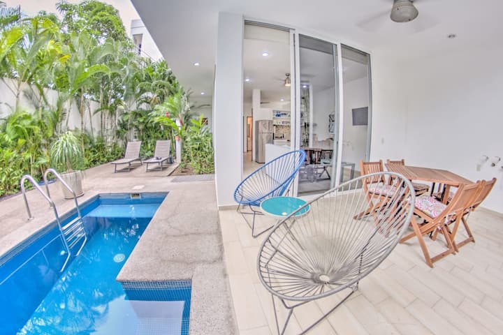Maravilla 1a: Golden Zone 1br - 2 Blocks To Beach - Bucerías