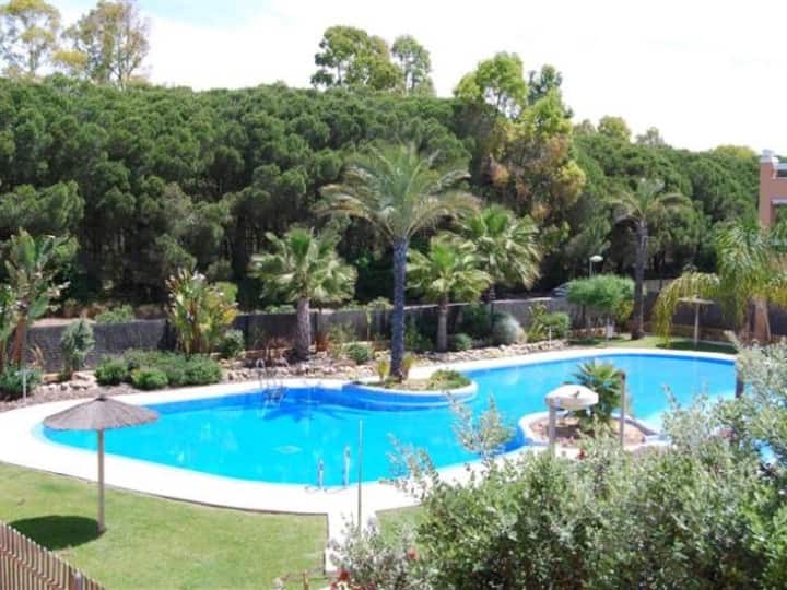 One Bedroom. Pool, Terraza, Wifi - El Puerto de Santa María