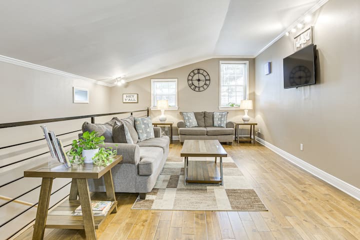 Walk To Canal St Trolley! Mid-city Nola Retreat - Metairie, LA