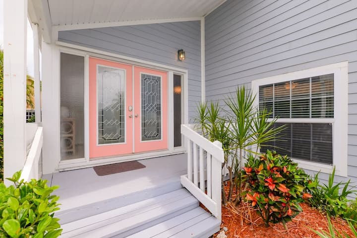 Nautilus Beach House On Hutchinson Island! - Jensen Beach, FL