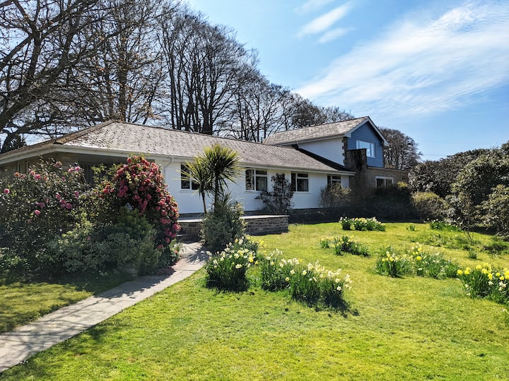 Fairwater Head Garden Cottage - Chard