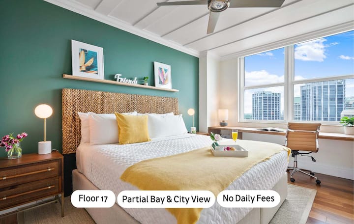 Dual-aspect Open Suite With Coastal Views - Miami Springs, FL