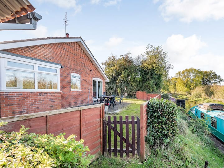 Heritage Wharf - Congleton