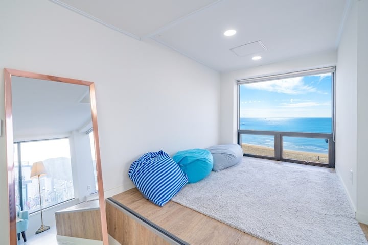 맑은하늘과 부산바다를 보며 힐링 할 수 있는 파티룸그랜드룸201 - Busan