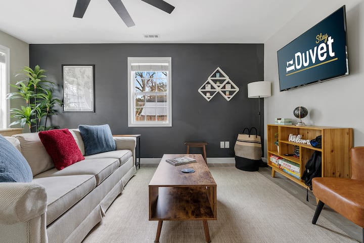 Park Circle Paradise | Your Dynamic Retreat - Charleston, SC