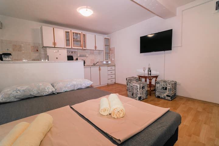 Studio Apartment Fri In Piran - 피란