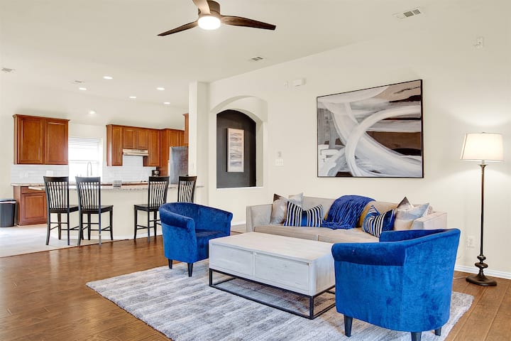 Westside Contemporary 3bd/2b Near Toyota Stadium/ - Frisco, TX