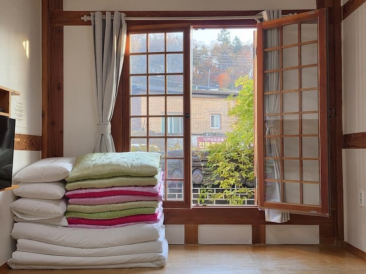 Iga Hanok-awarded Architectural Culture Award - Jeonju