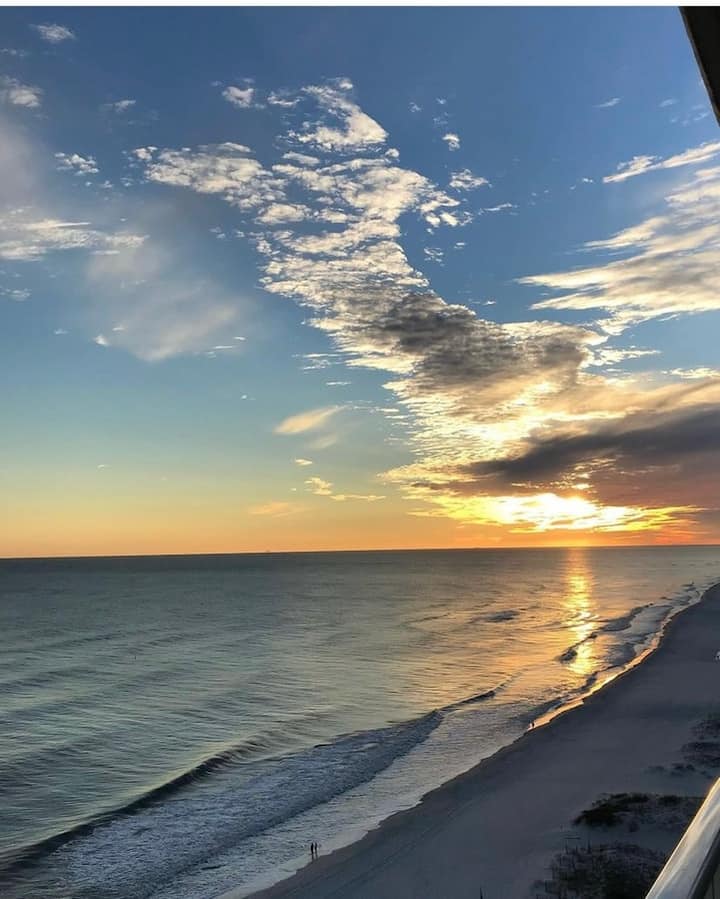 Direct Beach Access And A Balcony With Views - Gulf Shores, AL