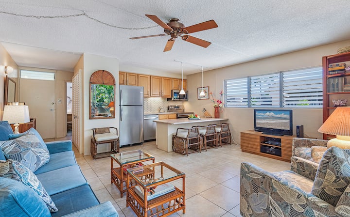 Kihei Kai Nani #11-343 Renovated, Large Lanai, Across Kamaole Beach Ii! - Maui
