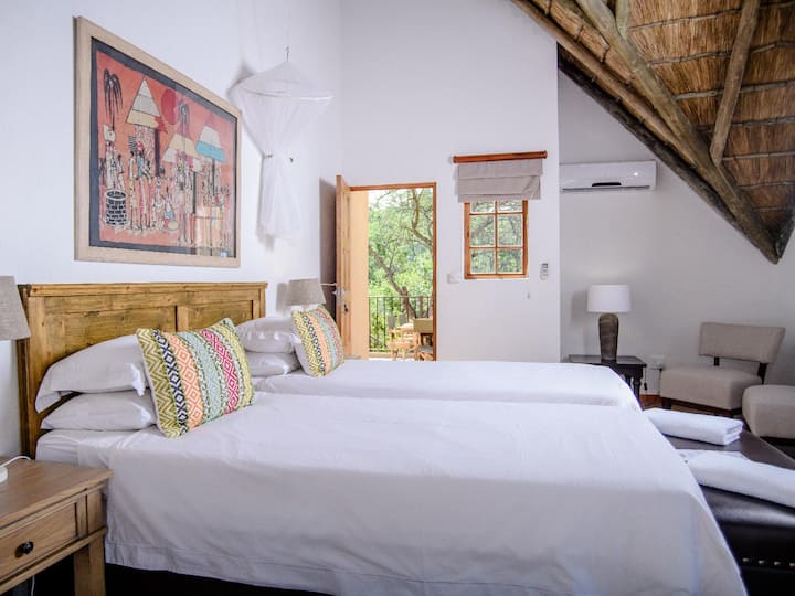 Needles Safari Lodge  - Triple Suite - Marloth Park