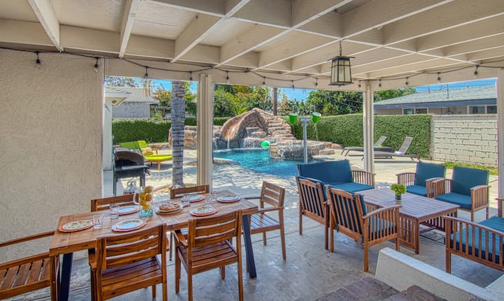Funtierland + Goodhue + Close To Disney + Brand - Anaheim, CA