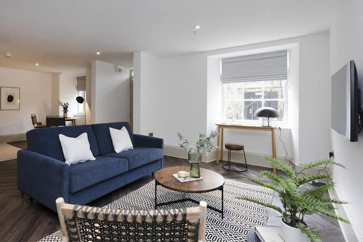 Heart Of New Town- Studio W/private Entrance - Edinburgh