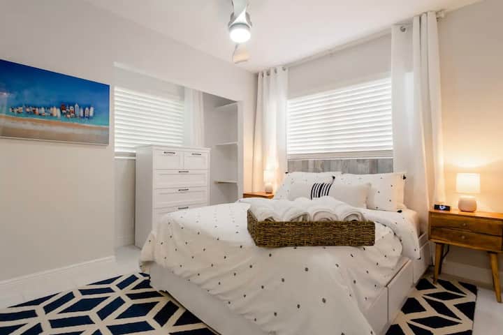 Perfect Beach Escape - Walk To Fort Lauderdale Beach - Fort Lauderdale