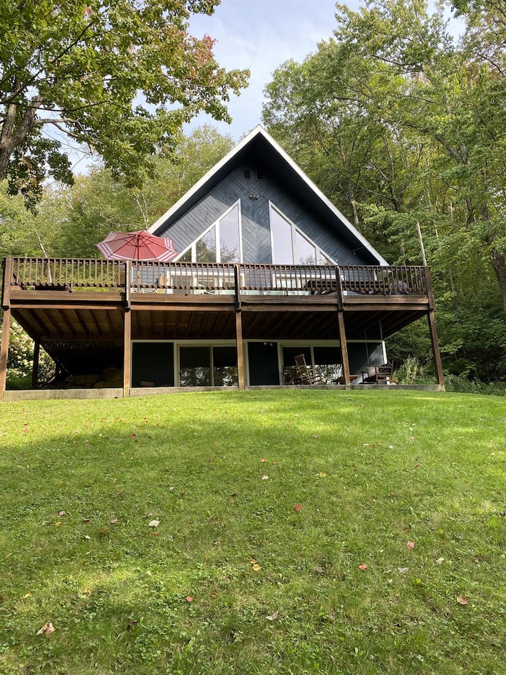 Twin Ponds ~ Private Peaceful Retreat! Sleeps 10 - Cooperstown, NY