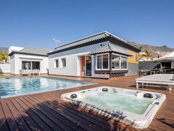 Belle Villa à El Madroñal - Costa Adeje