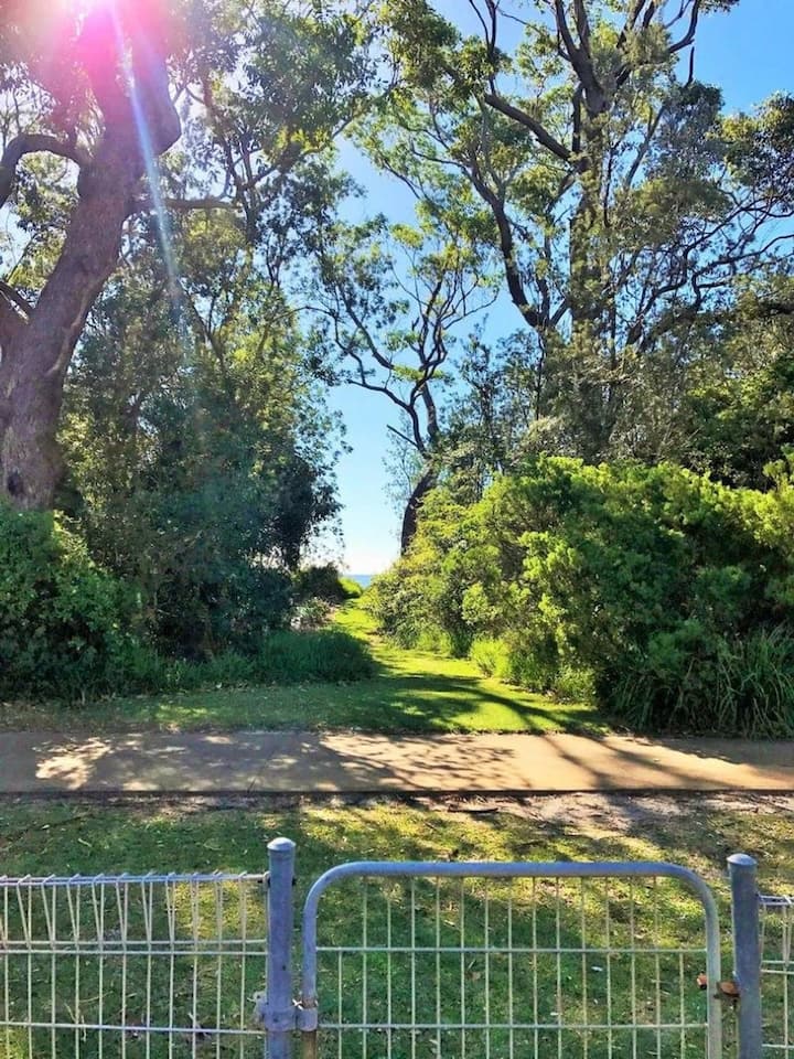 On Collingwood Beach - Downstairs Apartment - Vincentia