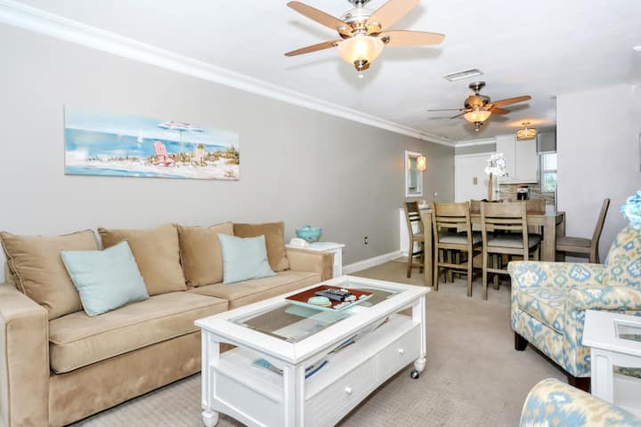 319 Beautiful, Close To Village And Restaurants - Siesta Key, FL
