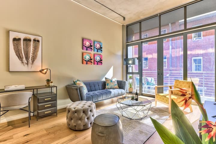 Designer Bliss In Spacious 1 Bed With Rooftop Pool - Camps Bay