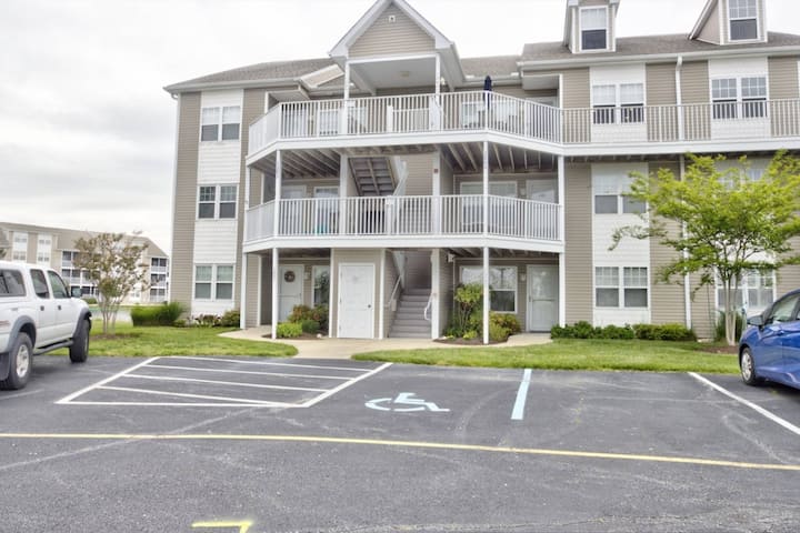 Cute 2 Bd, 2 Ba Condo W/ Bayside Views, Steps To - Delaware