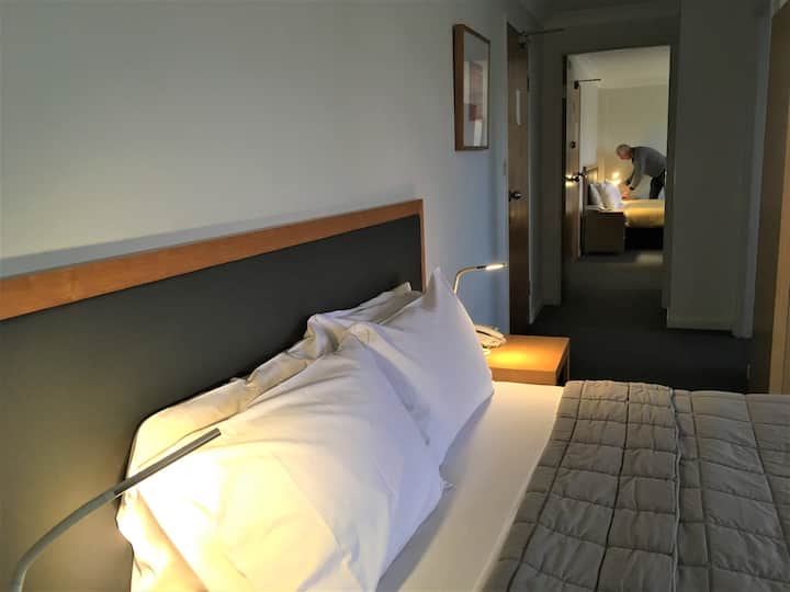 Family Inter Connecting Rooms 2 Nights - Gerroa