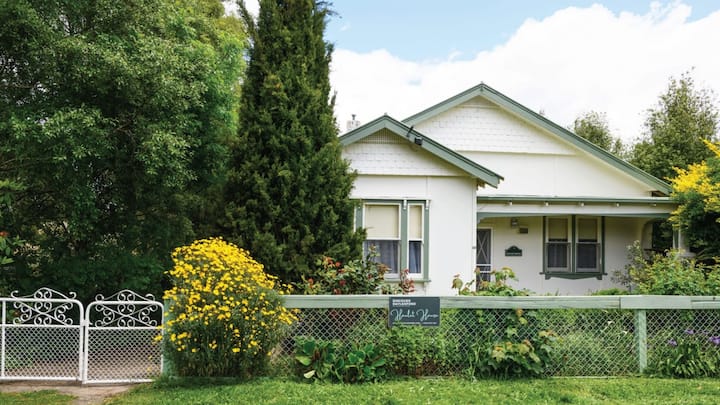 Houlet House - Daylesford