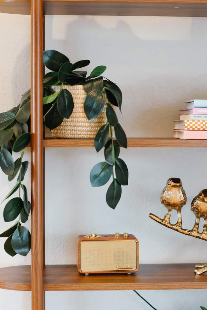 Penthouse • Fiserv, Bars, Perks & Big City Views - 밀워키