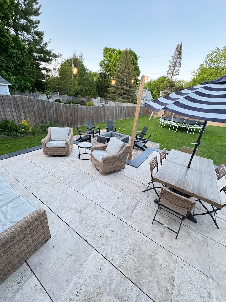 Modern Farmhouse- Walkable To Town: Spacious - East Jordan, MI
