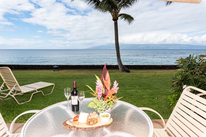 Direct Ocean Front Deluxe Ein Schlafzimmer Mit Optionaler Klimaanlage Im Schlafzimmer - Hawaii