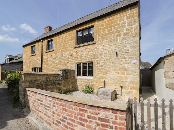 Millbank Cottage - Broadway