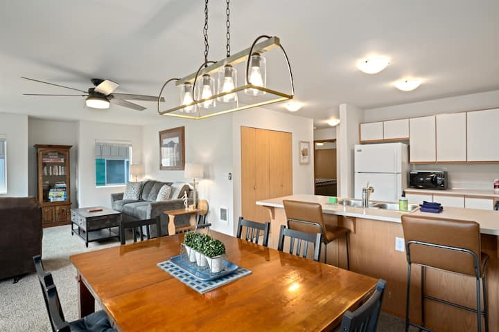 Simple, Comfortable & Very Close To Downtown - Cashmere, WA