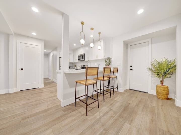 Stunning & Newly Remodeled Close To Disney - Fullerton, CA