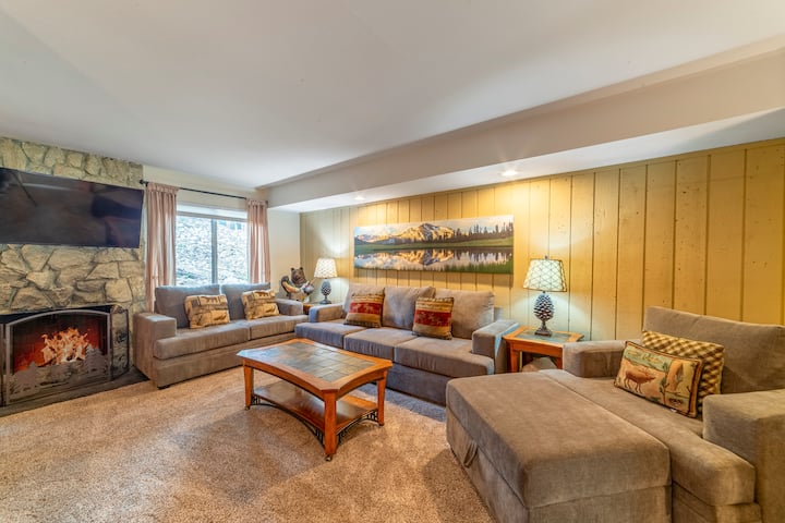 Walk To Ski, Near Canyon Lodge, Quiet Getaway 512 - Mammoth Lakes, CA