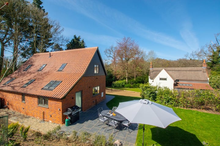 2 Bed In Hemblington (Oc-2134) - Wroxham