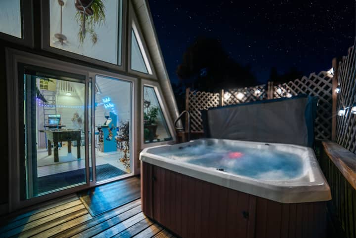 The Yay Frame: Hot Tub & Sauna Arcade Basketball - Corinth, NY