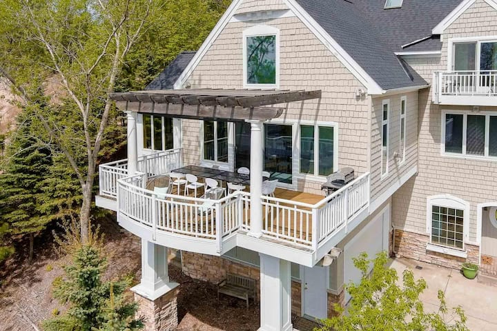 Viewhouse | Private Beach Access | Near Dt | Bbq - Grand Haven, MI
