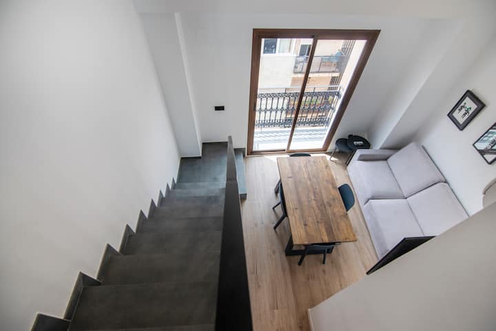 Vlc Host - Eixarchs 5 - Valencia