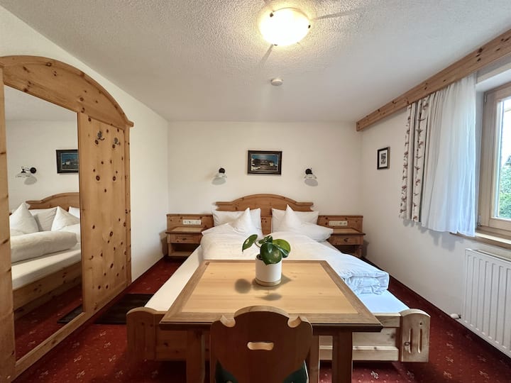 Calm & Cozy Room - "S'gsund" Im Schollberg - Lech