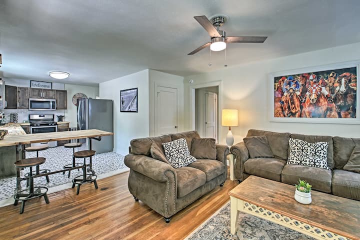 Walk To Oaklawn Racing: Hot Springs Home! - Hot Springs