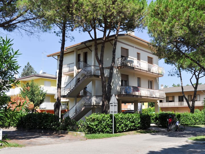 Villa Stefano By Interhome - Bibione