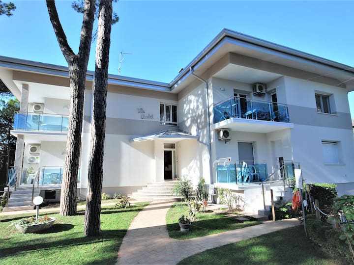 Elisabeth By Interhome - Lignano Pineta